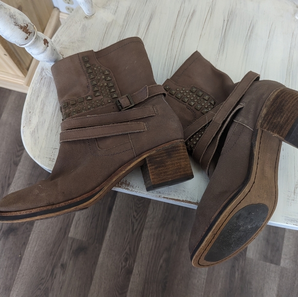 Vince Camuto | Shoes | Vince Cumuto Boots | Poshmark